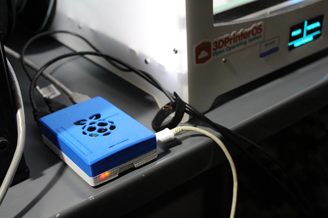 Raspberry Pi 2 and B+ case | SolidUtopia | YouMagine